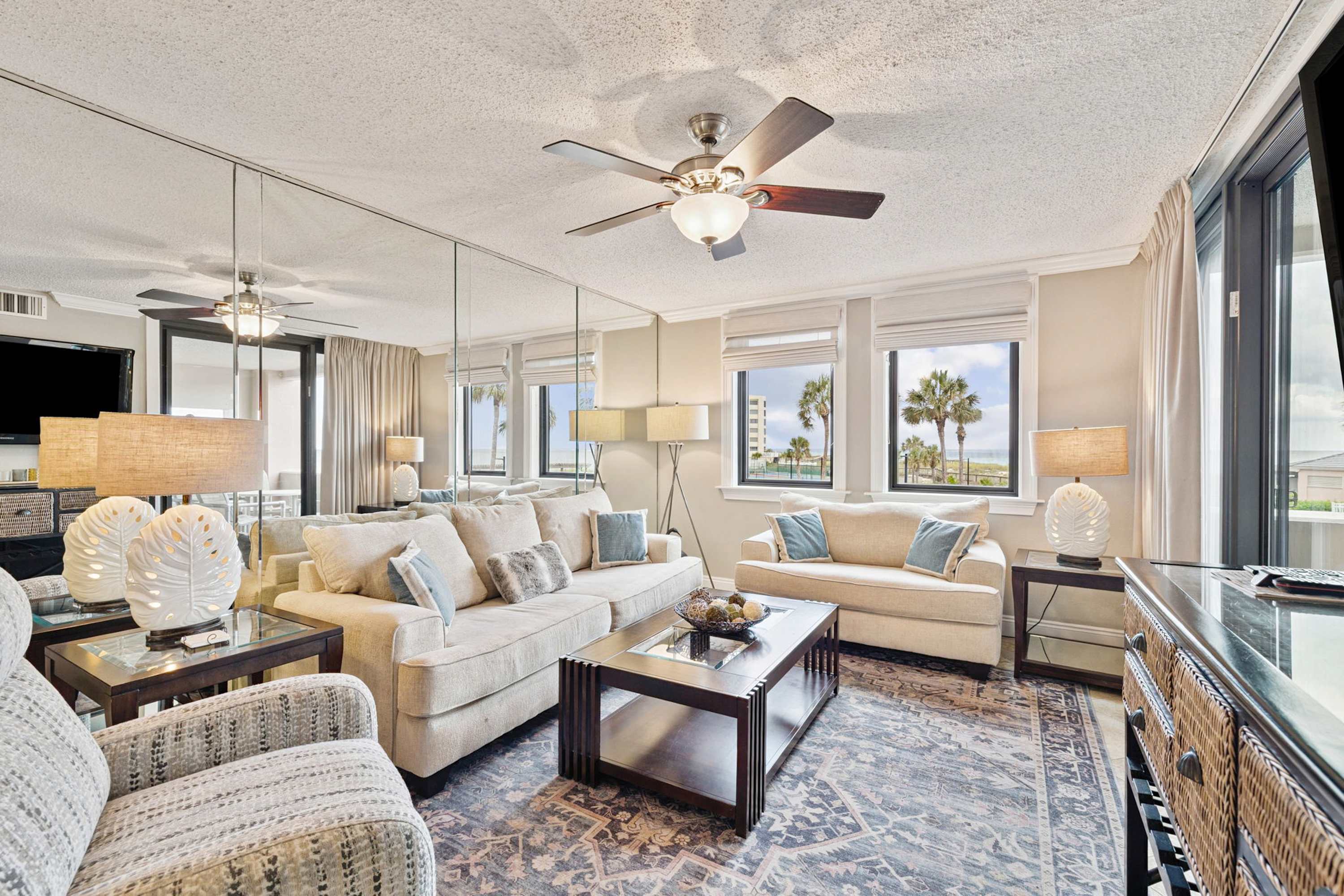 Florida Gulf Coast Vacation Rentals & Beach Destinations | Avari
