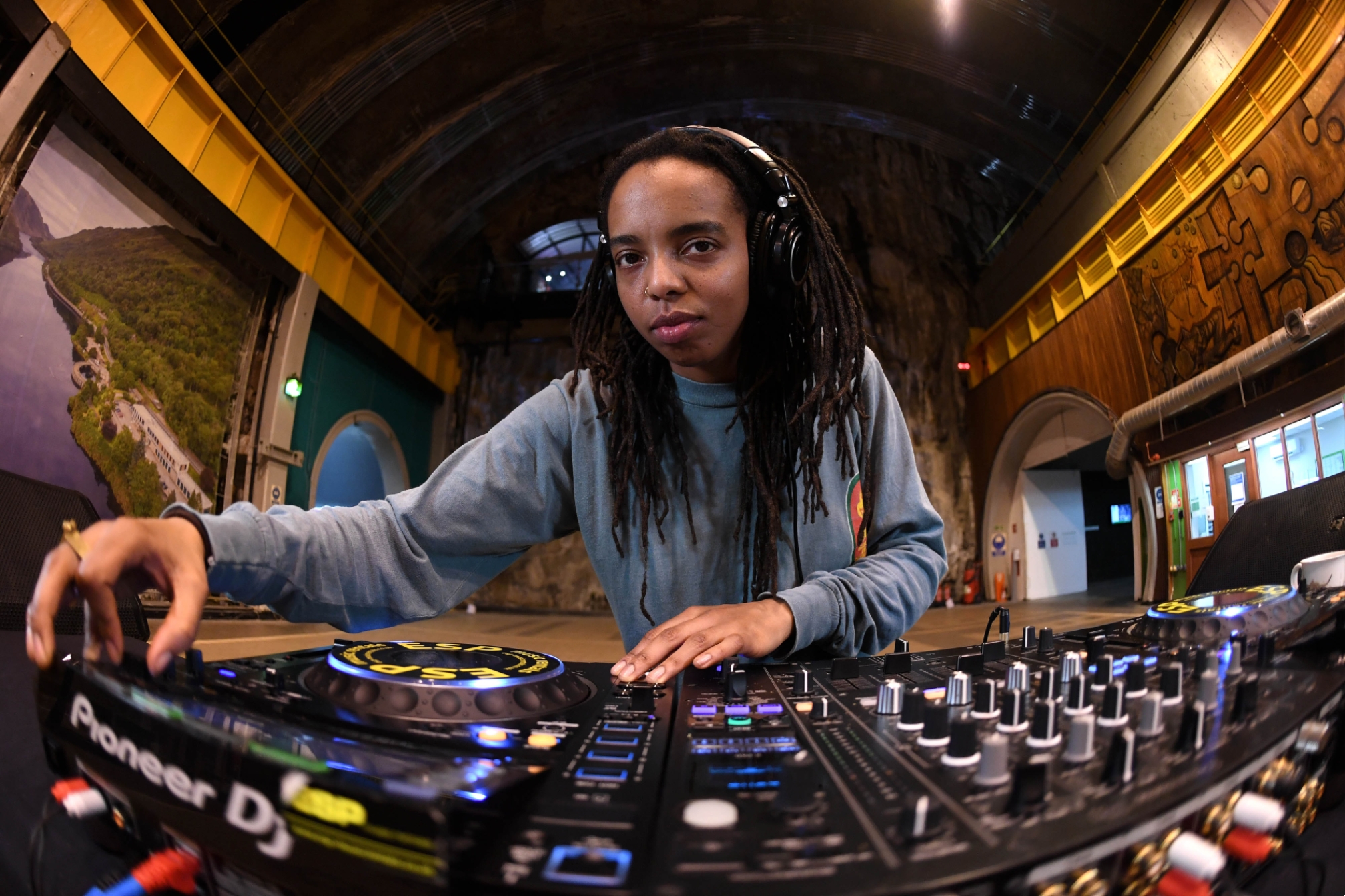 “Party for the planet”: Watch Shy One live from a hydroelectric power ...