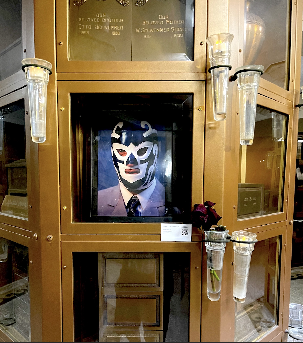 Rick Castro’s intimate portraits of love and remembrance | Huck
