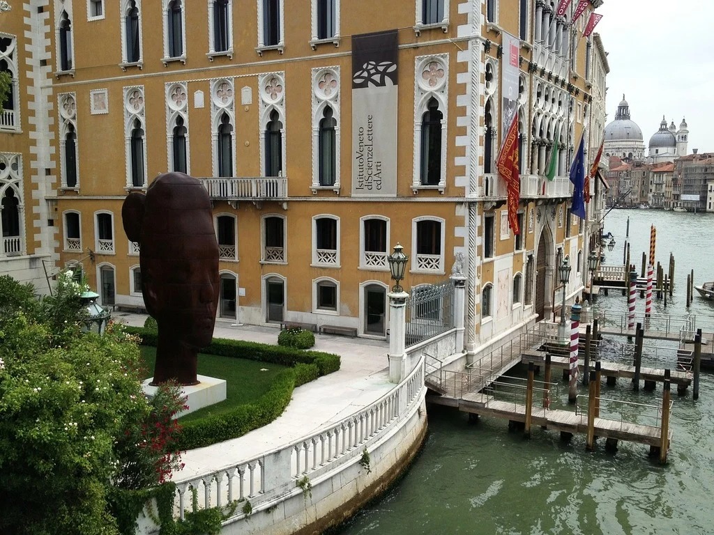 Venice Biennale will not award artists from Israel & Russia… | Huck