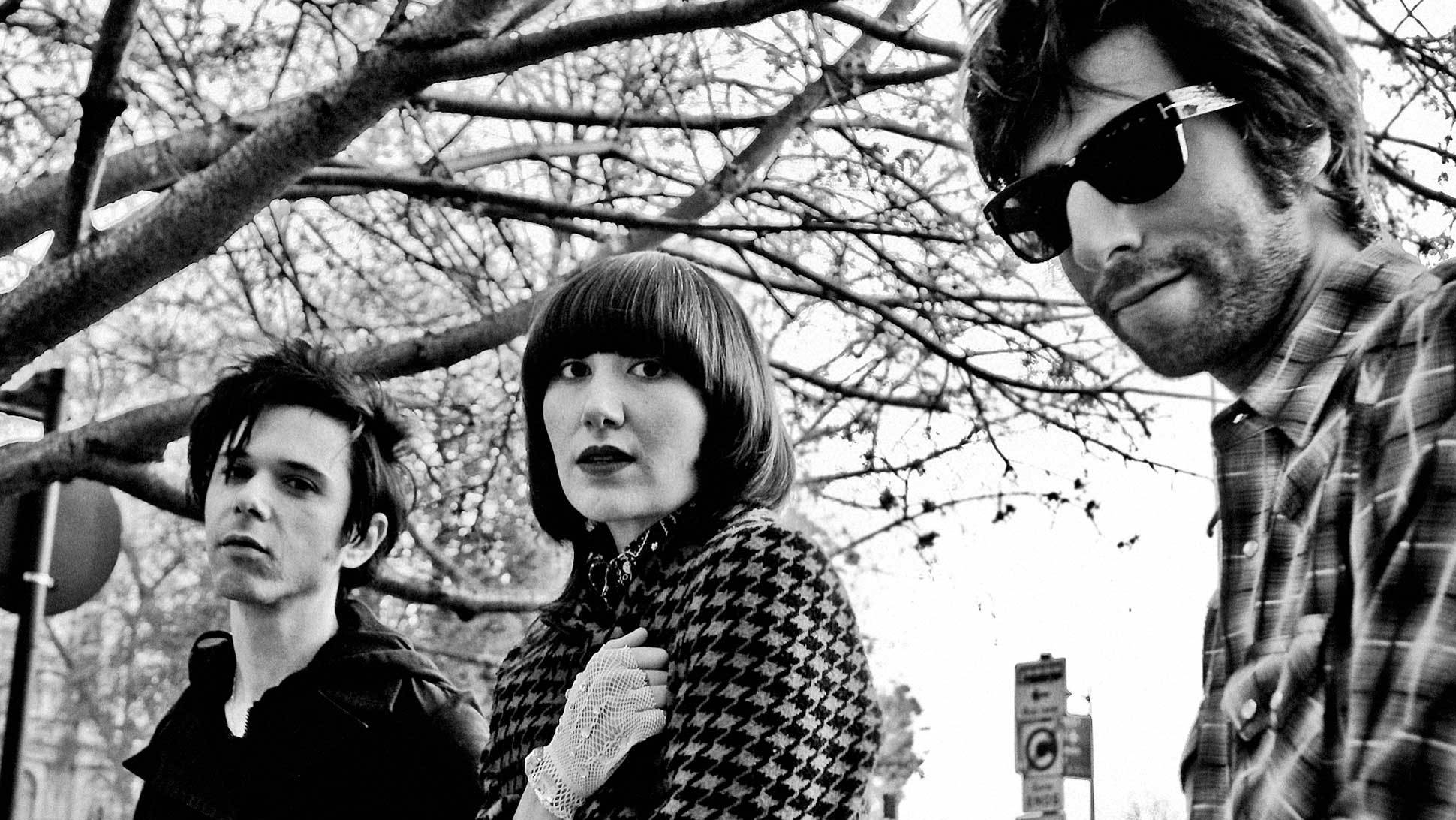 Yeah Yeah Yeahs - Blitzing It! | Huck