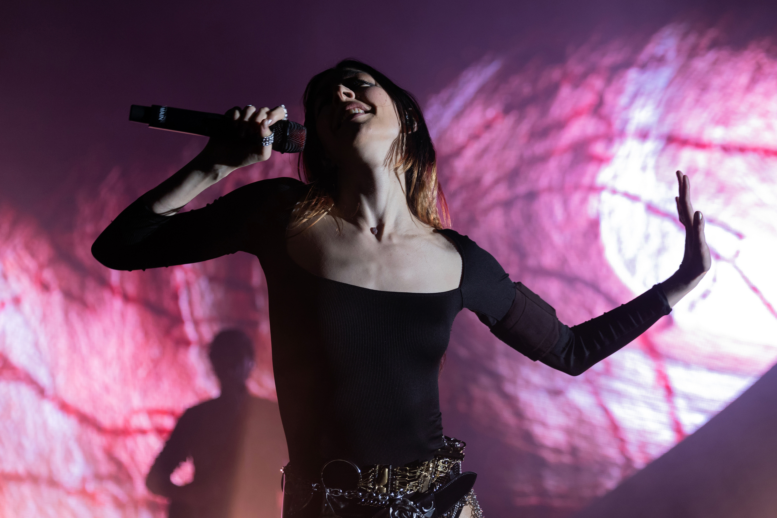 Caroline Polachek celebrates Valentine's Day with a London album launch ...