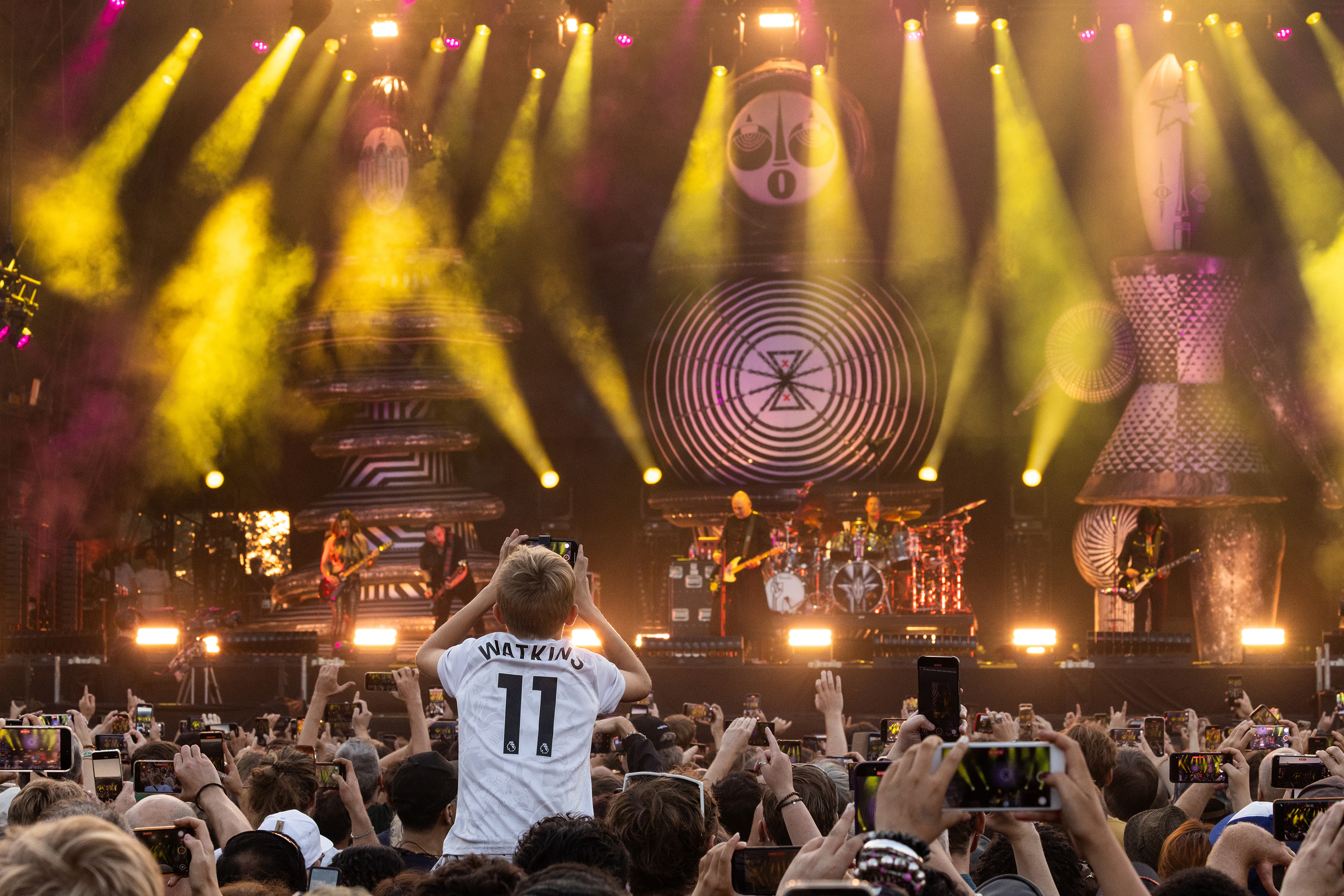Photos of The Smashing Pumpkins live at Gunnersbury Park in London on ...
