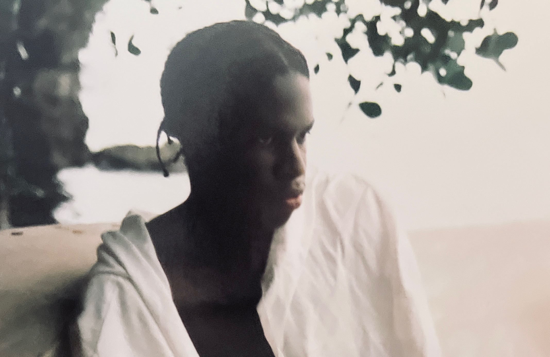 Daniel Caesar unveils Bon Iver collaboration, "Moon" | The Line of Best Fit