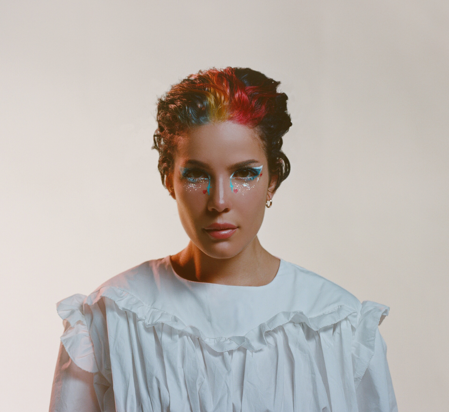 Halsey reveals details of new album and shares lead single "Graveyard ...