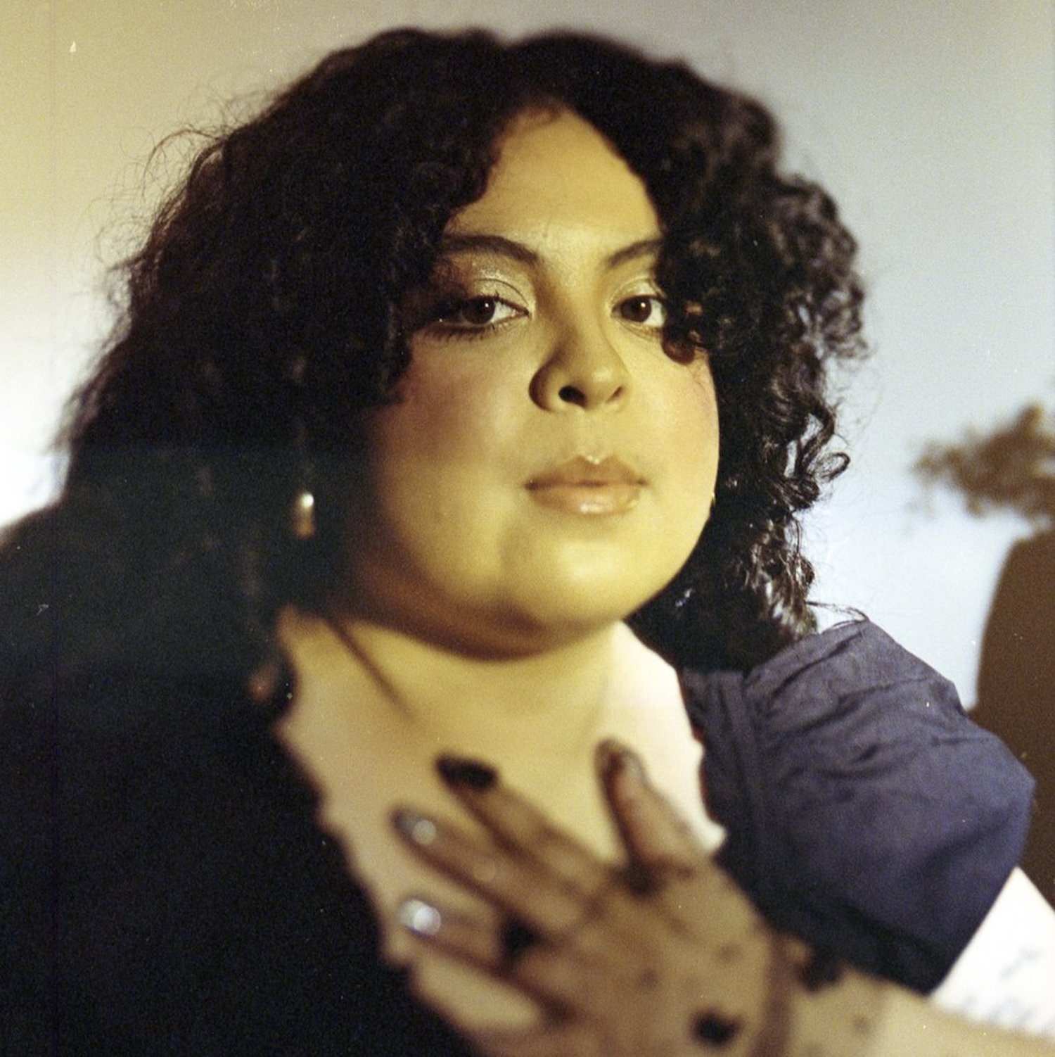 "Apple" is the soul-pop sound of KAINA embracing her inner child | Best ...