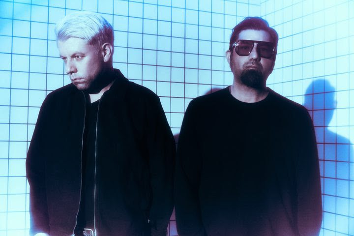Robert Smith to feature on the brand new ††† (Crosses) album, Goodnight ...