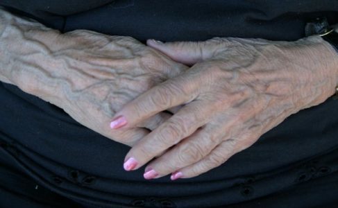 Why Are My Veins Suddenly Bulging in My Hands and Arms? | Bulging Veins